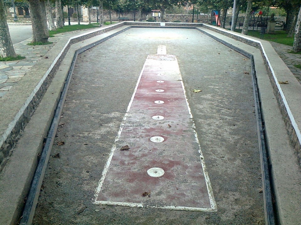 Una azada, un badillo y un paréntesis en el plan | bolopalma.com